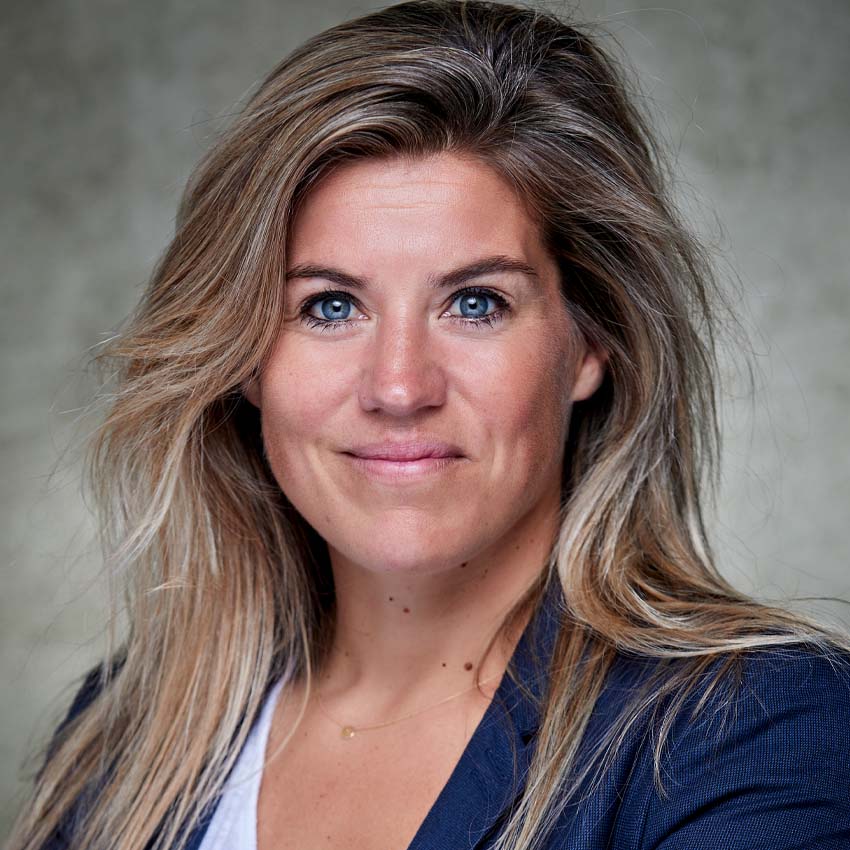 Kim Lammers boeken als spreker | Contact en bel 085-1302248